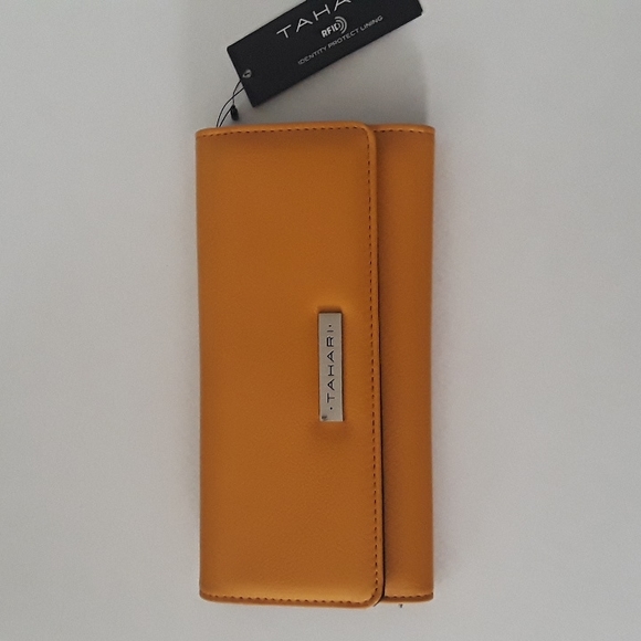 Tahari | Bags | Tahari Snap Trifold Wallet | Poshmark